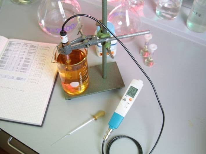 testo 206 pH3 Instrument Kit 0563 2063 - NESTES Instruments